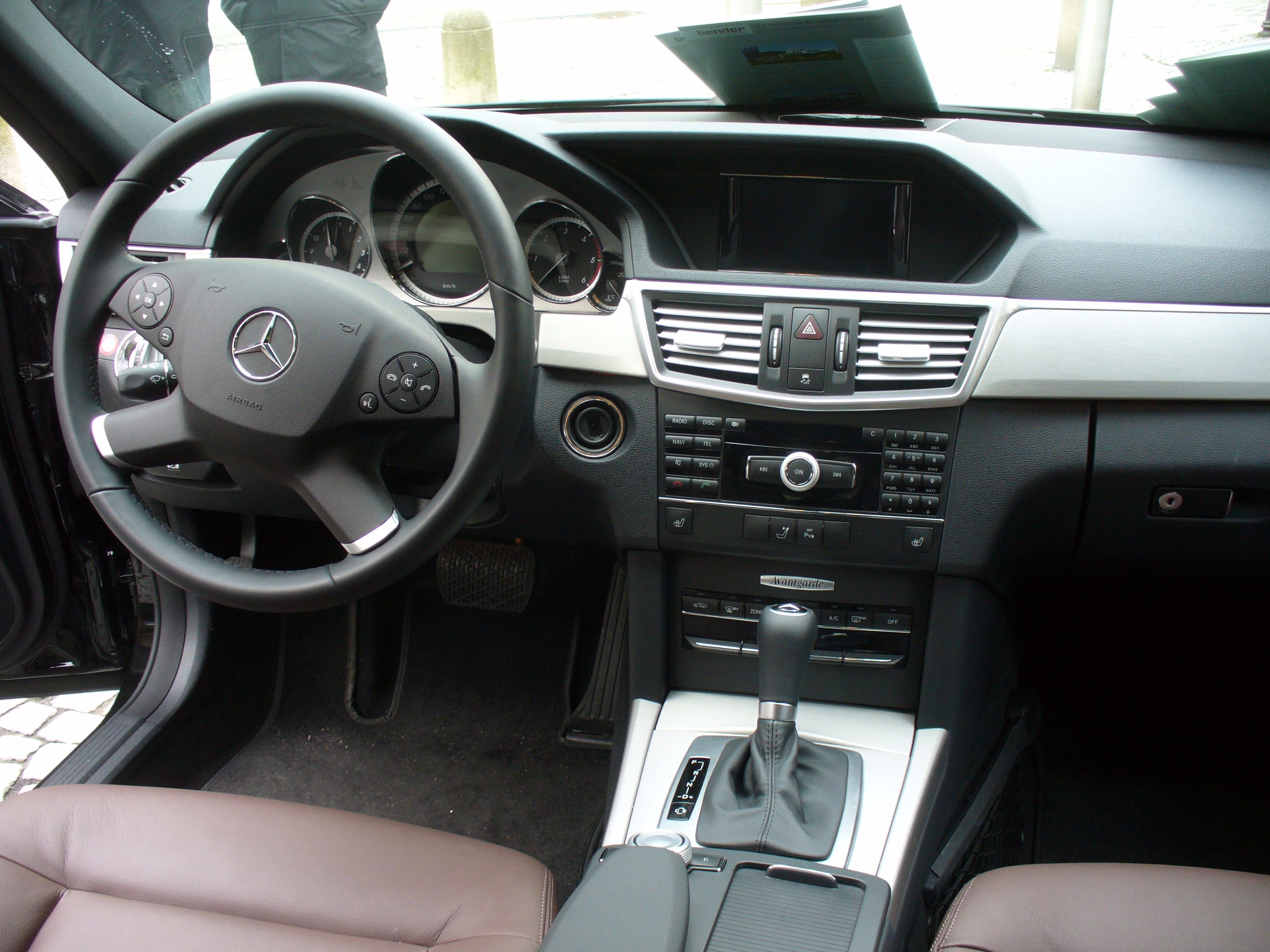 Aproape Masini - Pareri : Mercedes E Class W212 ( 2009 – 2016 )